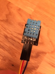 DHT11 and DHT22 humidity & temperature sensors (3 pin version ...